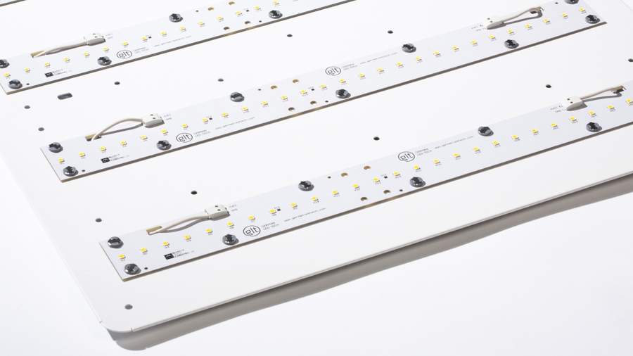 LED lighting for industry & commerce | GLT - German LED Tech
