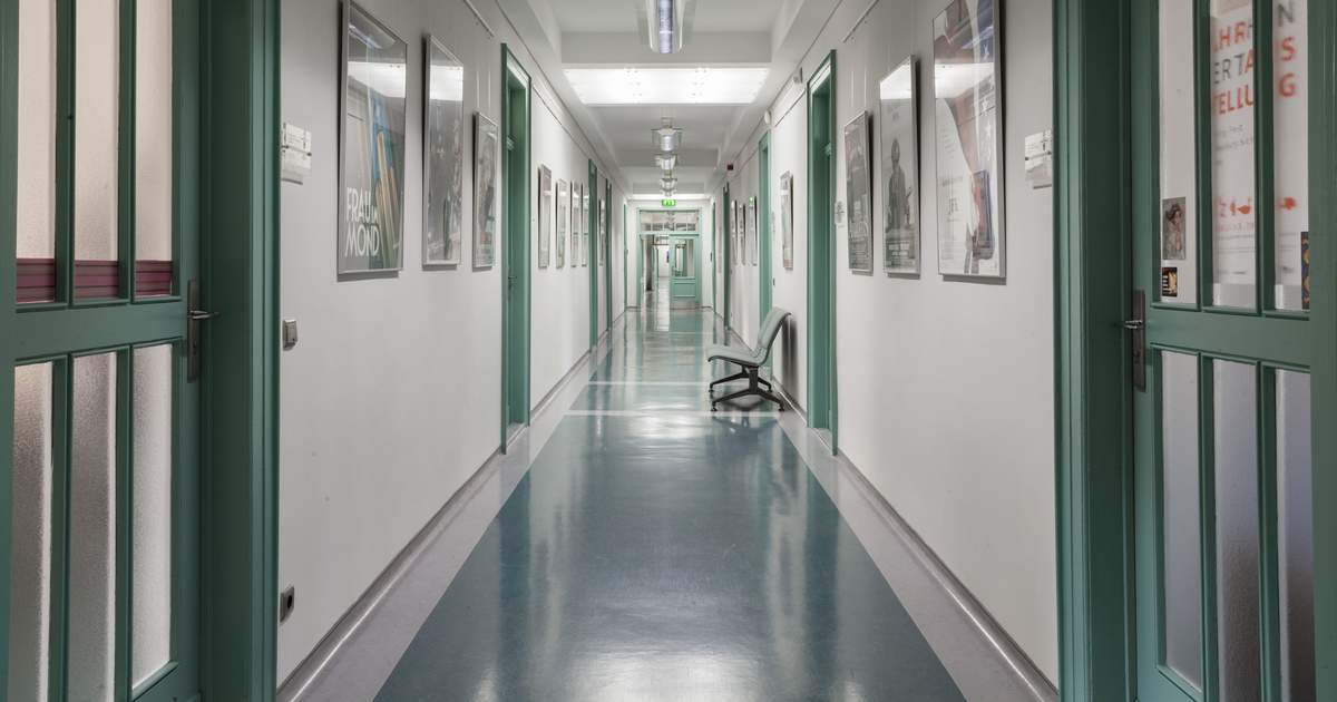 LED tube retrofit at the State of Brandenburg – 272 GLT LED TUBES ...